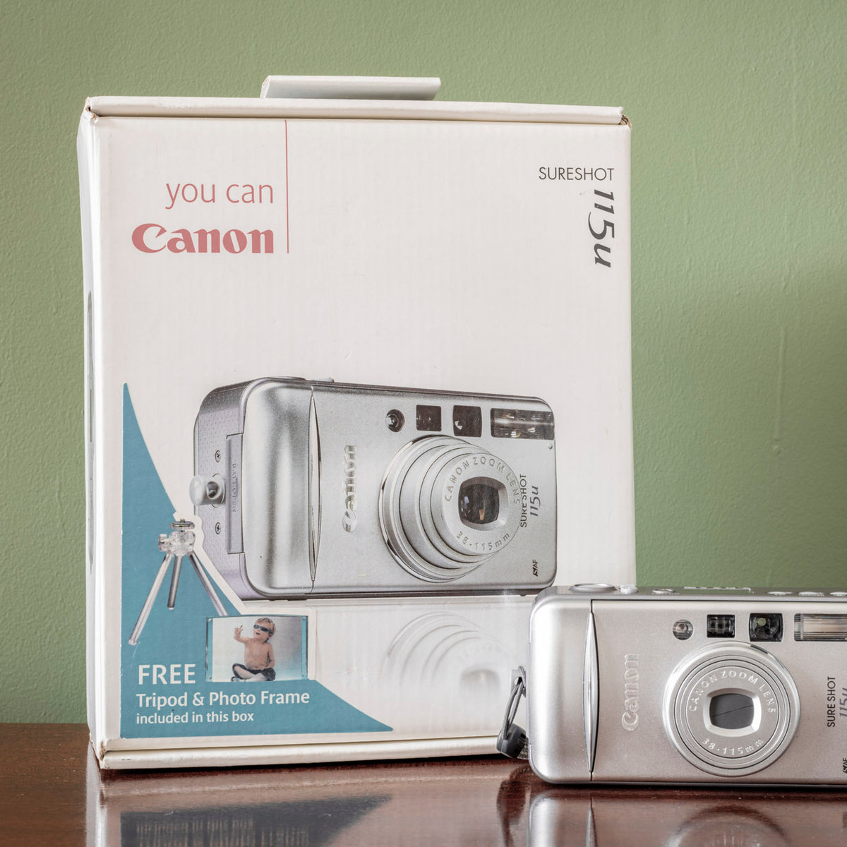 Ex-Display ( LIKE NEW ) Boxed Canon Sure Shot 115u 35mm Point and Shoo ...