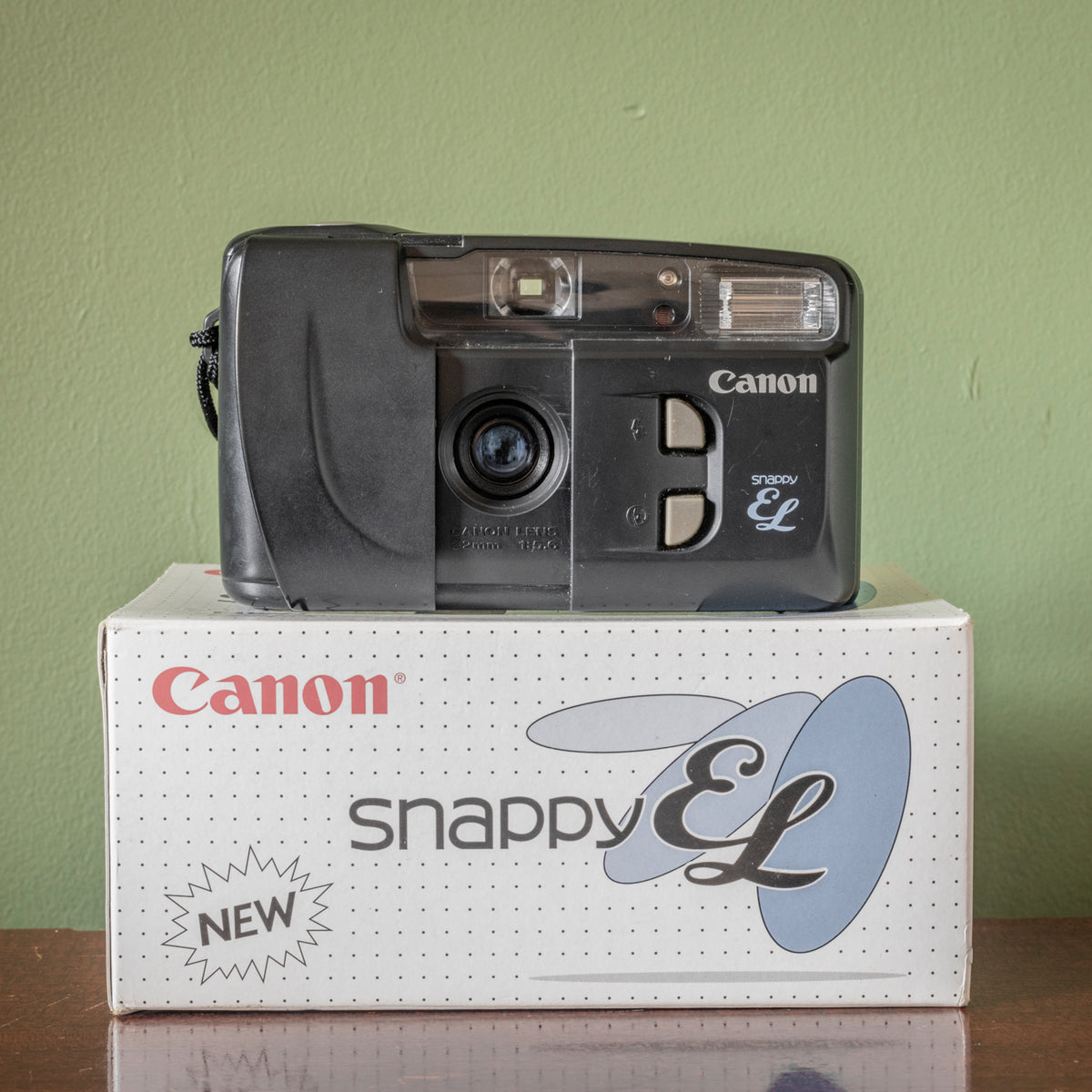 Boxed ( Ex Display ) Canon Snappy EL MKII 35mm Point and Shoot Film Ca ...